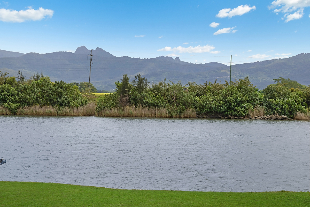 187 Tweed Valley Way - Glen Godbee